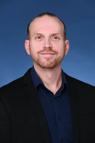 James Gilbert-成都理工大学国际教育学院 成都理工大学牛津布鲁克斯学院